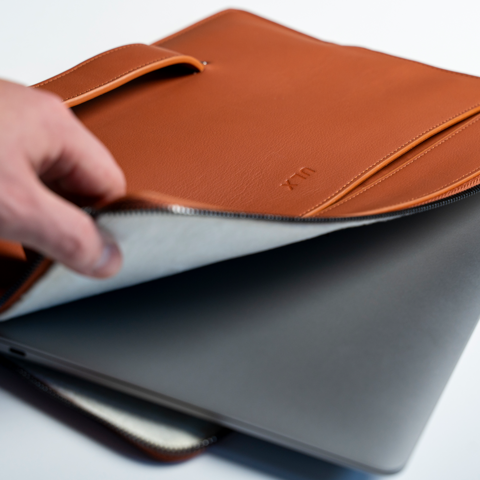 Minimal Leather MacBook Sleeve - Brown – ULX